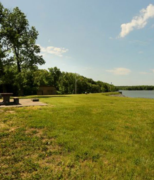 Devils Kitchen Lake Campground - visitSI