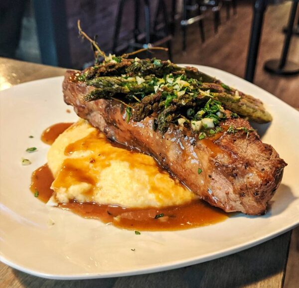 618 Tap House - visitSI